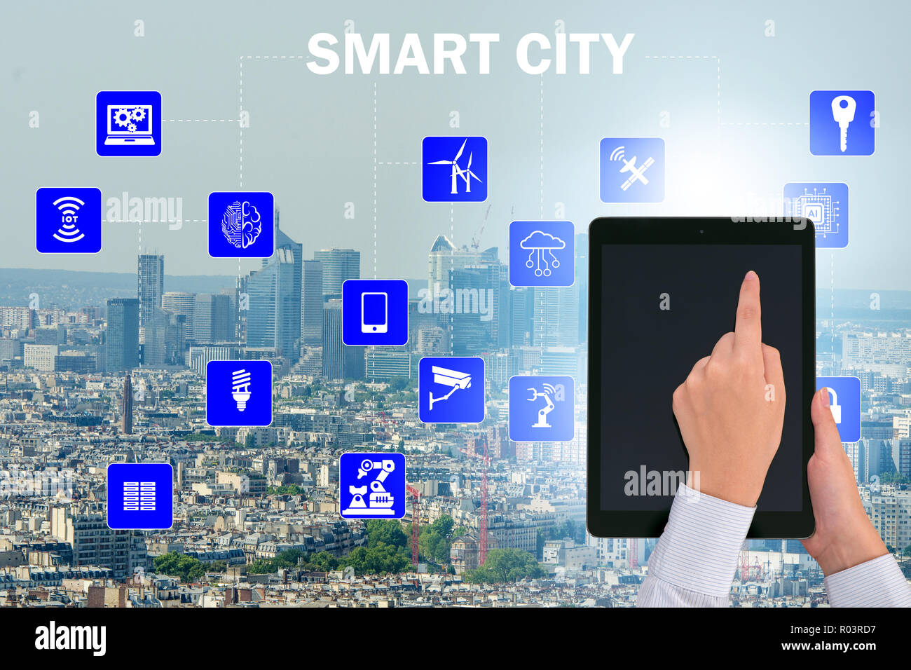 Smart city in innovation concept Stock Photo - Alamy
