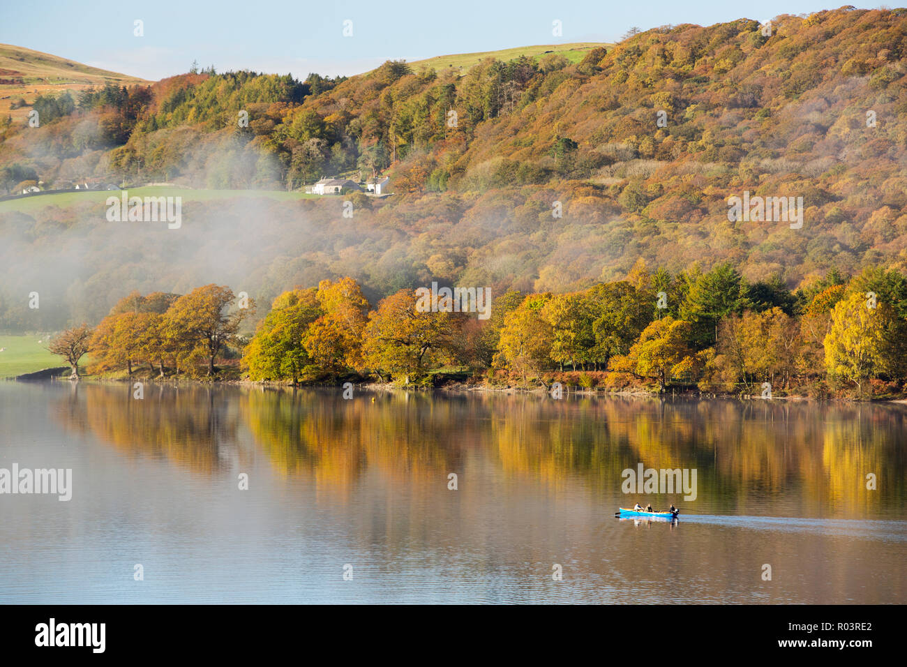 Coniston boat house hi-res stock photography and images - Alamy