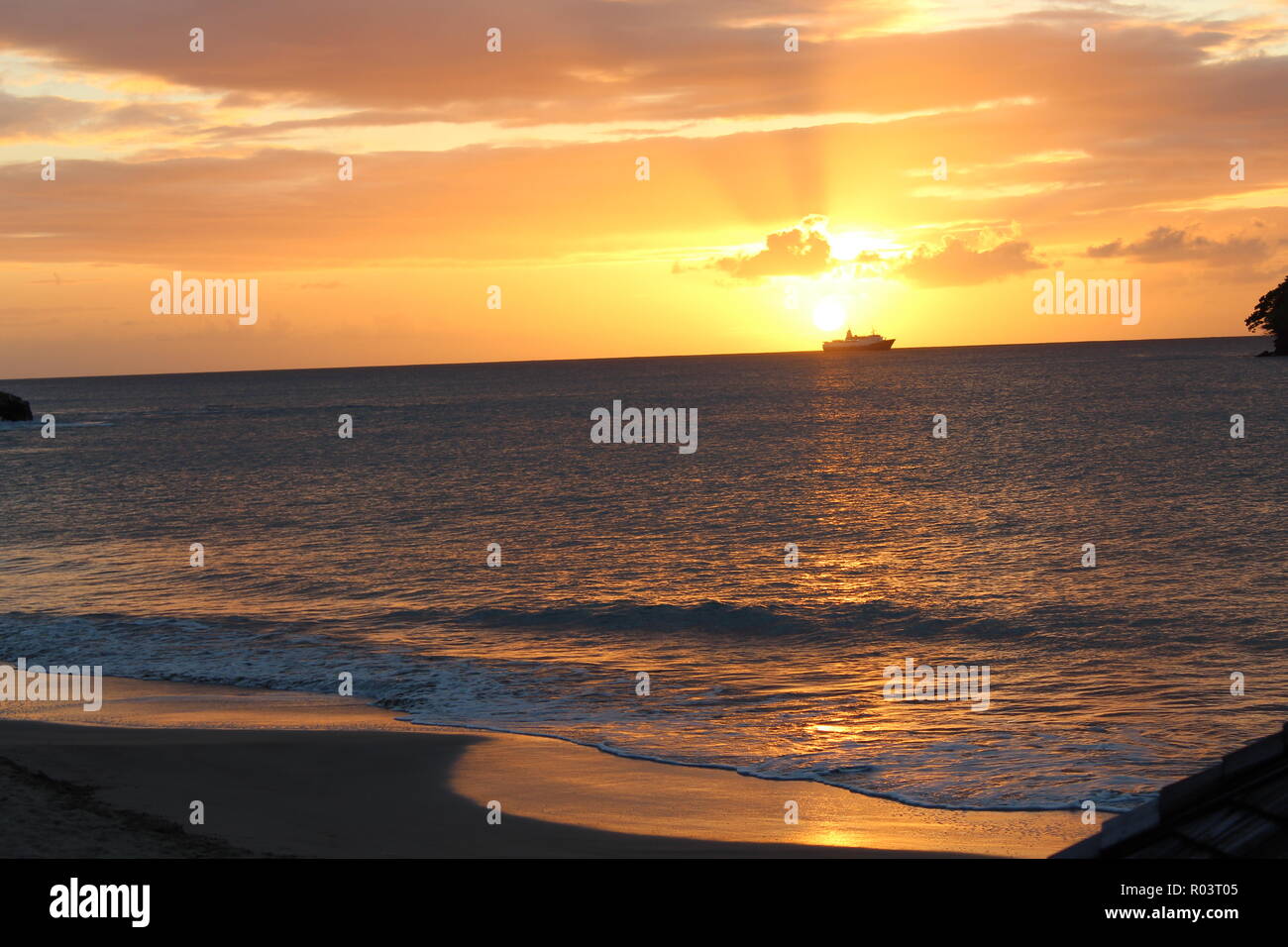 St lucia beaches hi-res stock photography and images - Alamy