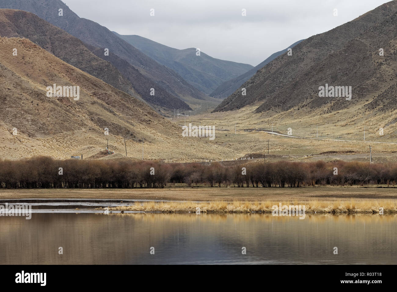 Gansu territory hi-res stock photography and images - Alamy