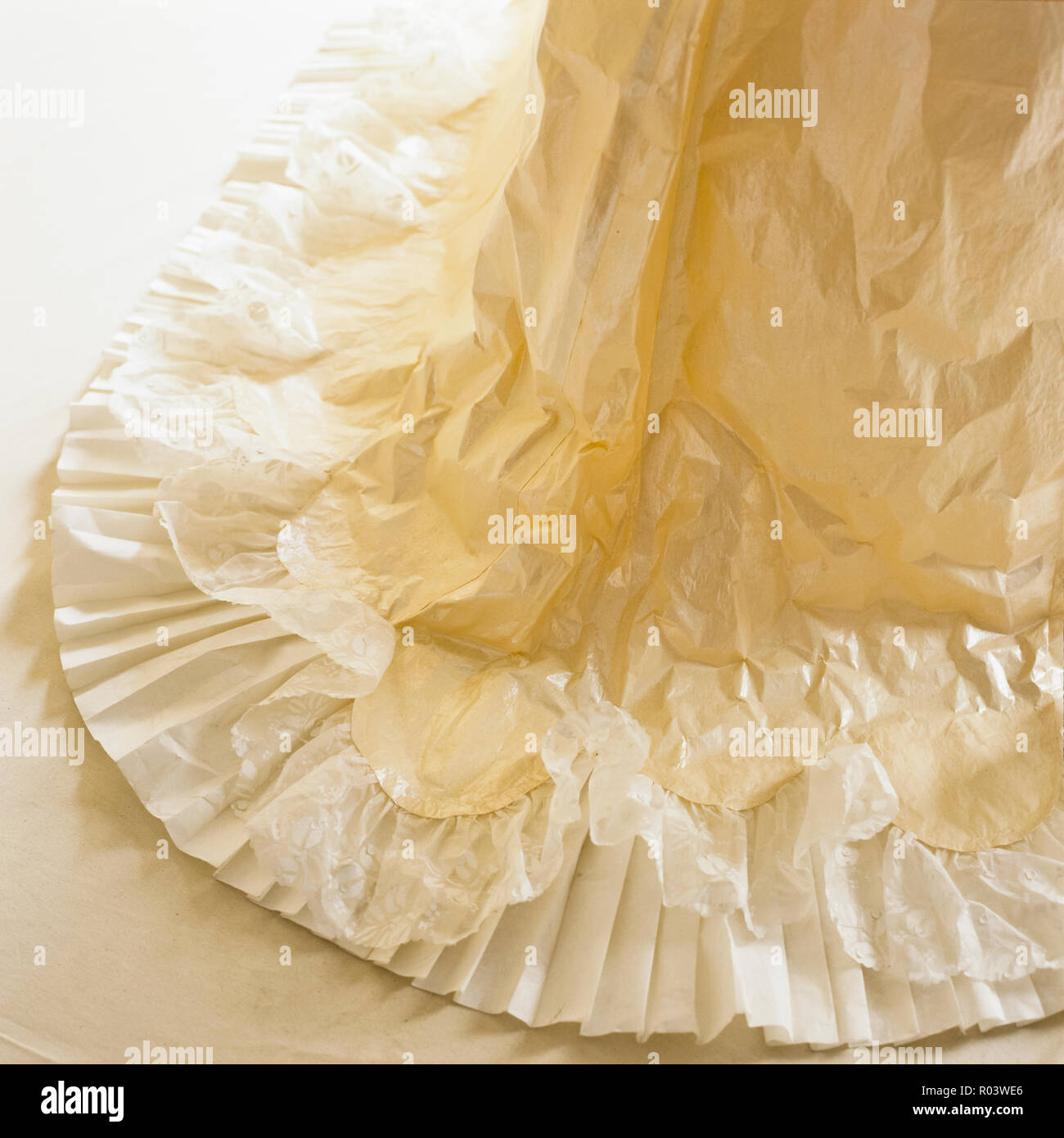 Pleated paper hi-res stock photography and images - Alamy