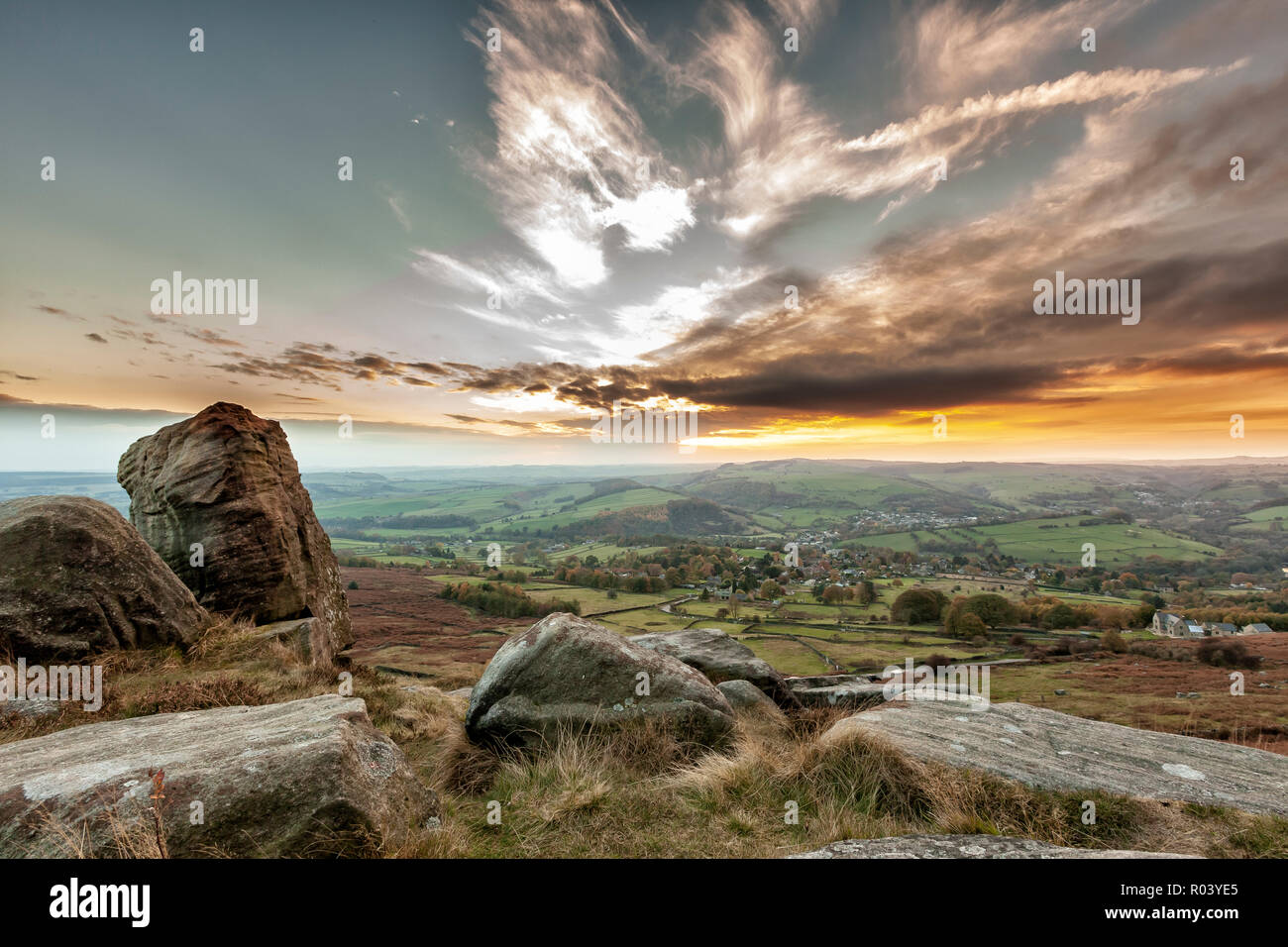Peak district sunset hi-res stock photography and images - Alamy