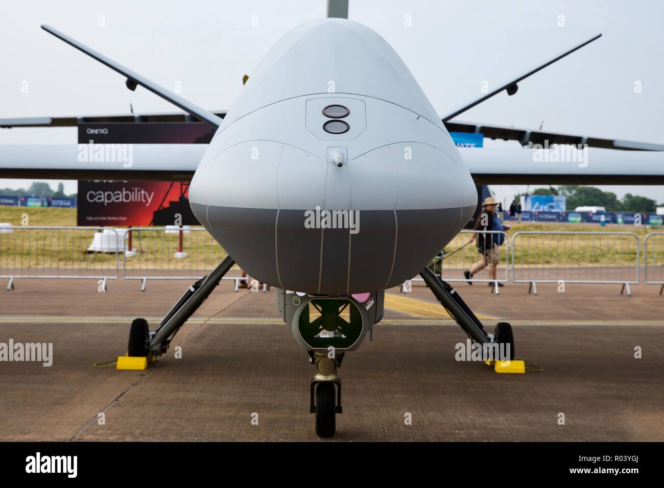 General atomics aeronautical systems hi-res stock photography and ...