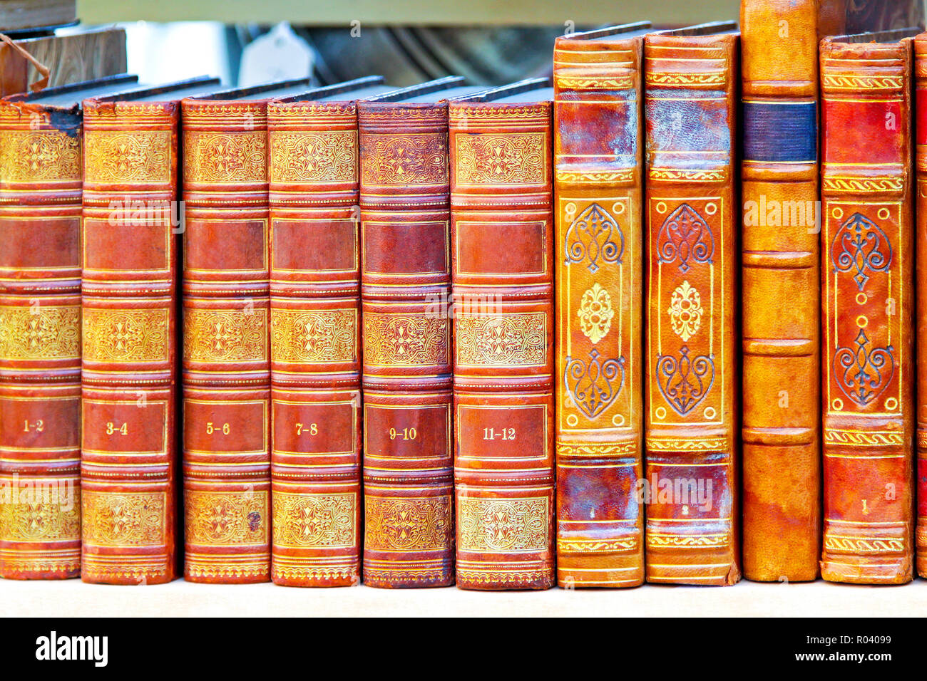 Very old English books at library shelf Stock Photo - Alamy