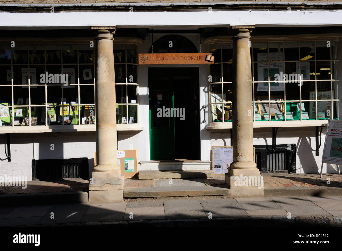 The Oundle Bookshop, Oundle, Northamptonshire Stock Photo - Alamy