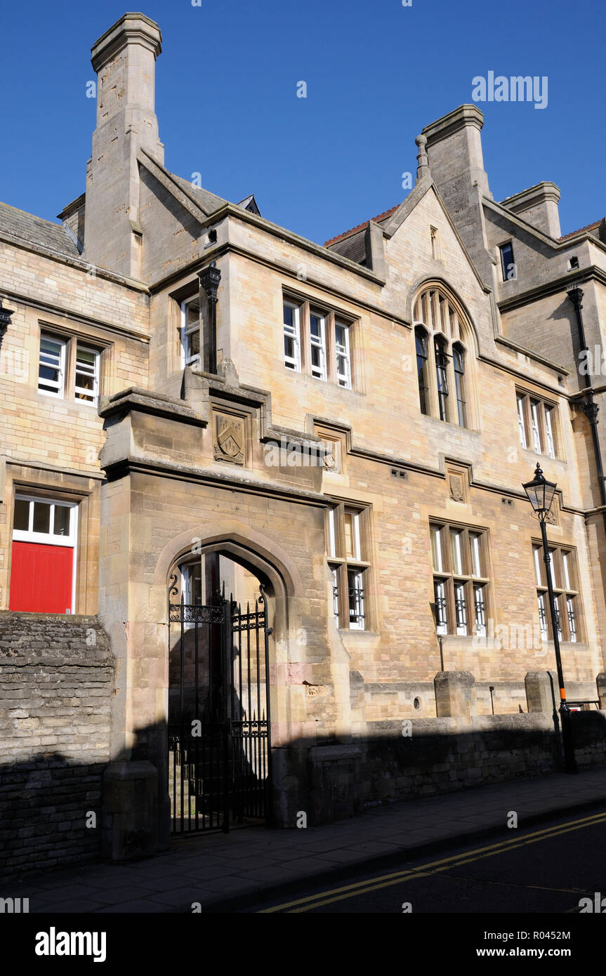 Oundle school hi-res stock photography and images - Alamy