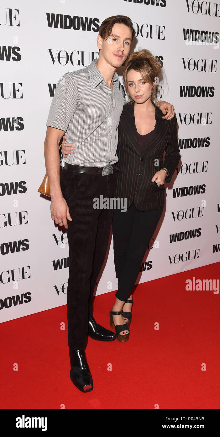 Grey pinstriped blazer hi-res stock photography and images - Alamy