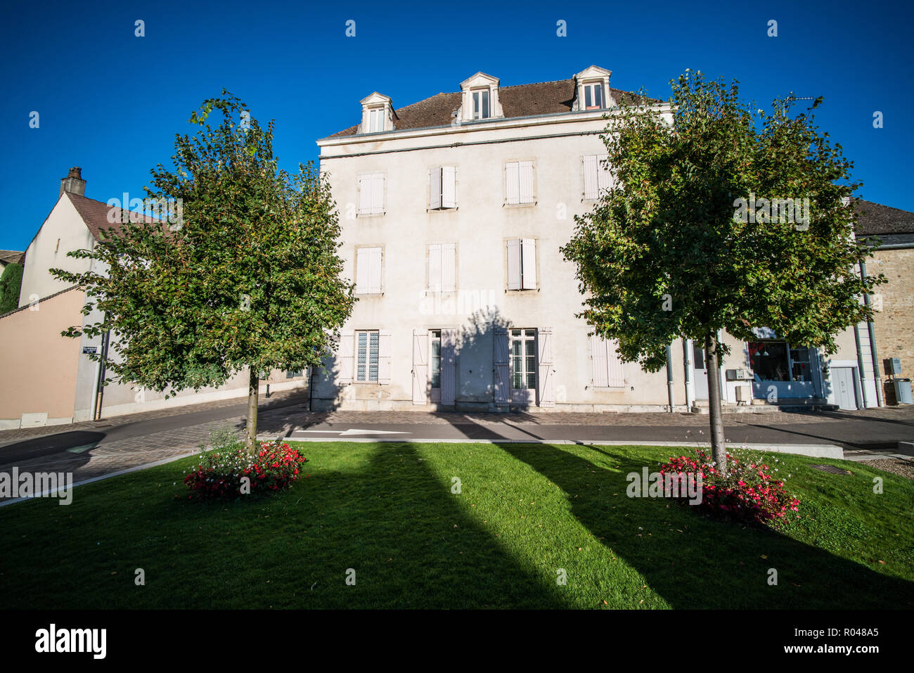 Chateau de meursault bourgogne hi-res stock photography and images - Alamy