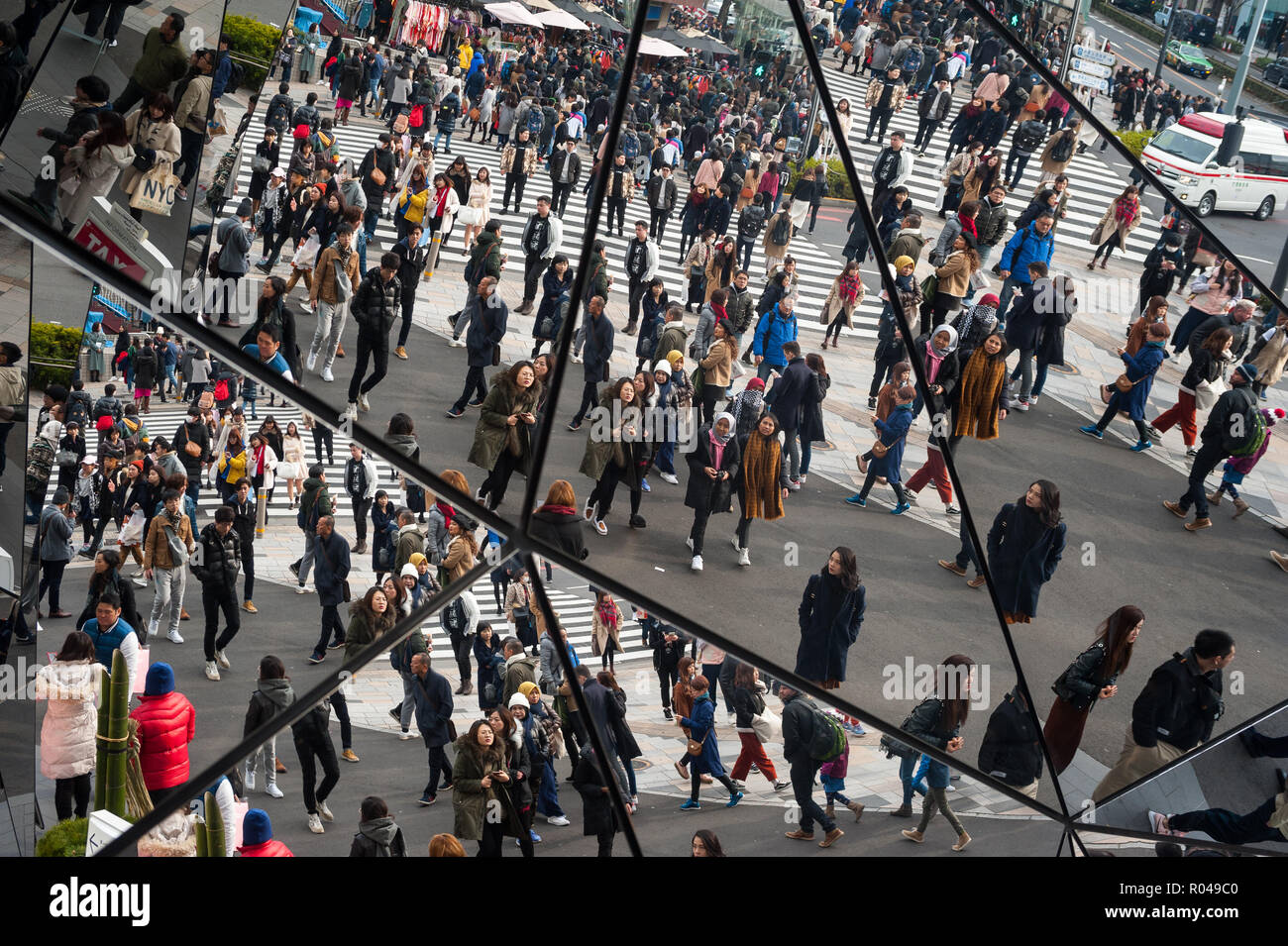 Omotesando dori hi-res stock photography and images - Alamy