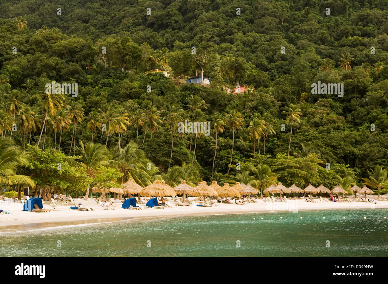 Tropical sea beaches hi-res stock photography and images - Alamy