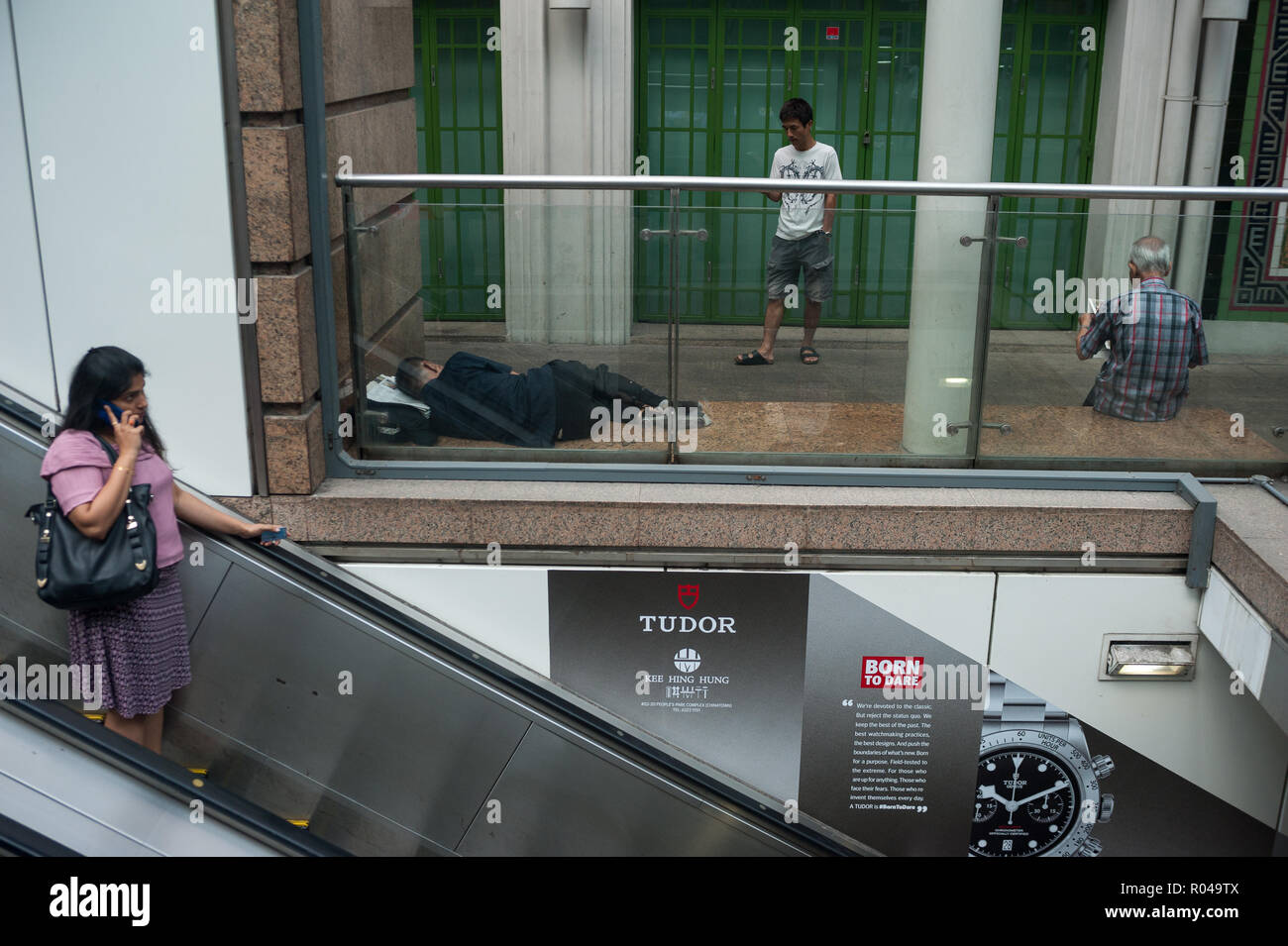 Singapore cityscape poverty hi-res stock photography and images - Alamy