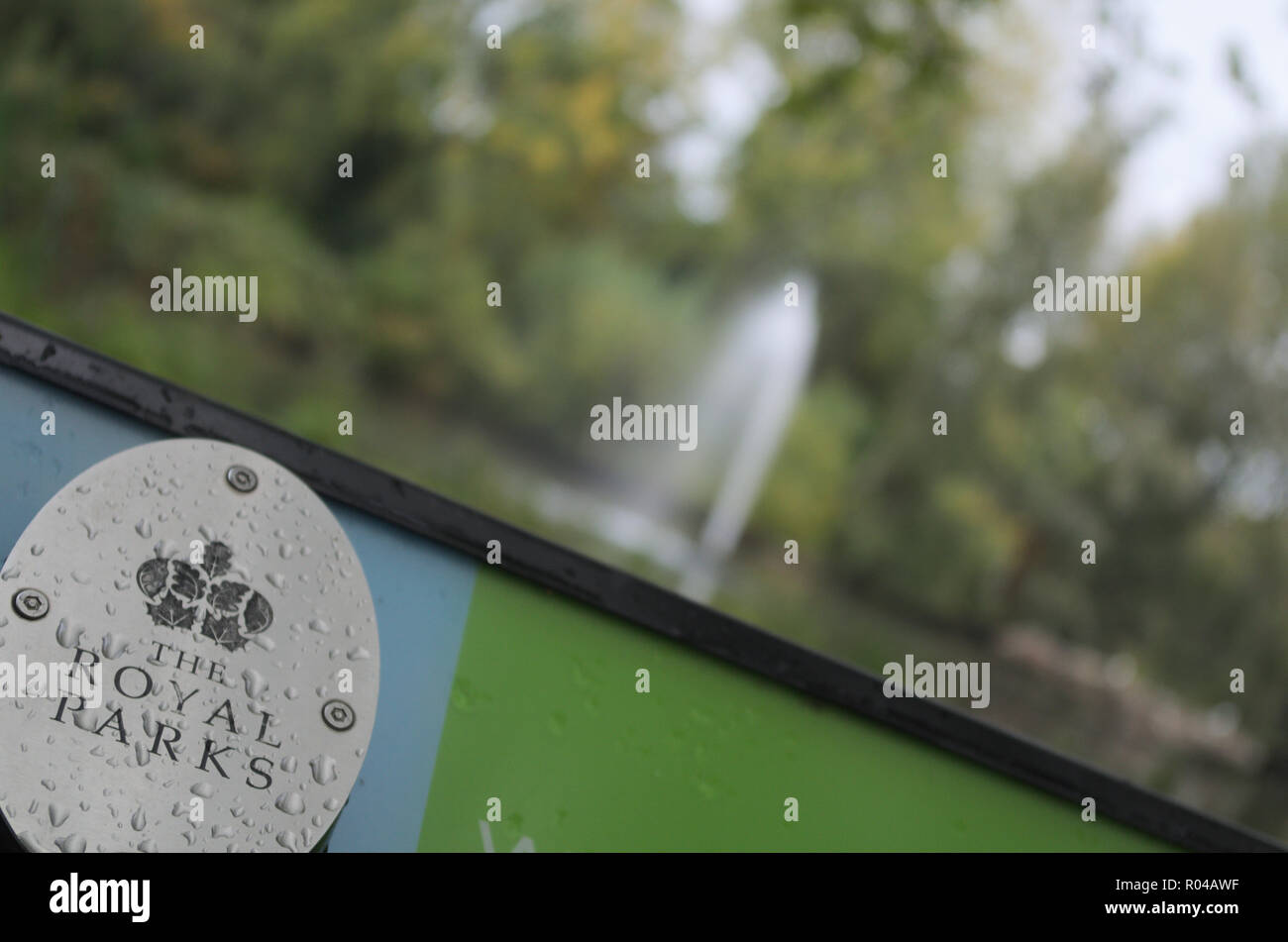 The Royal Parks sign in St. James’s Park, London, UK Stock Photo - Alamy