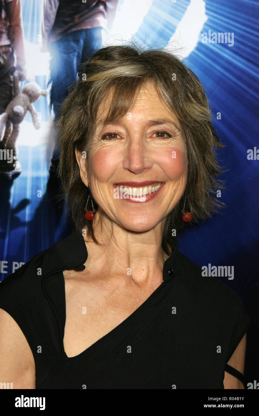 Lin shaye hi-res stock photography and images - Alamy
