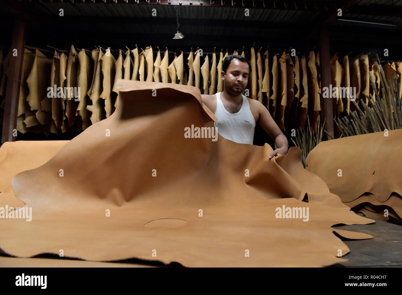 Tannery workers hi-res stock photography and images - Alamy