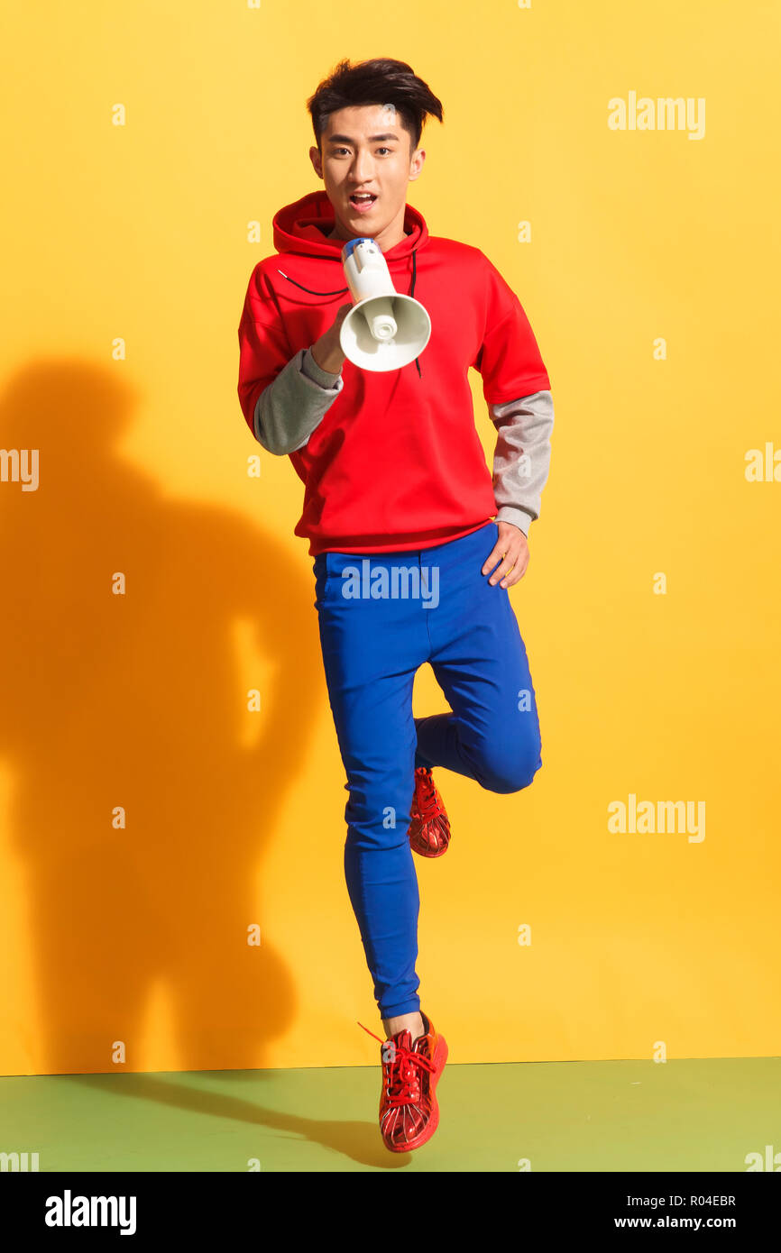 Man chasing indian hi-res stock photography and images - Alamy