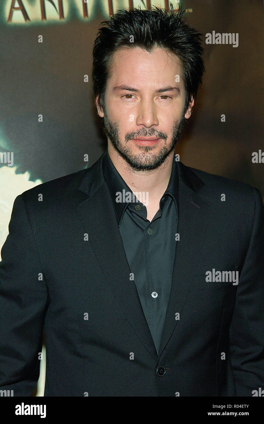 Keanu Reeves arriving at the Constantine Premiere at the Chinese ...