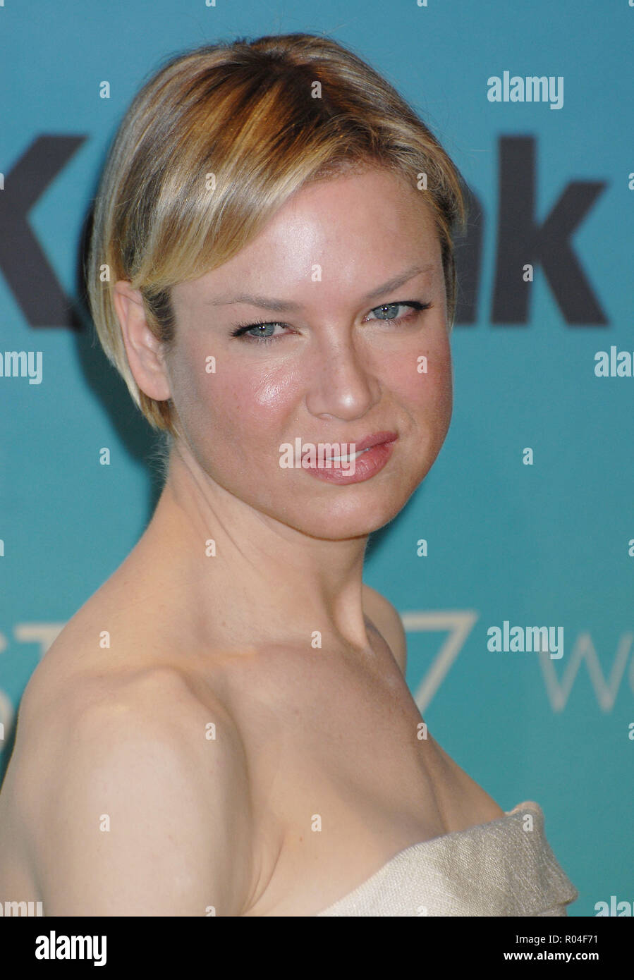Renee Zellweger arriving at the Women in Film ( WIF ) Crystal and Lucy ...