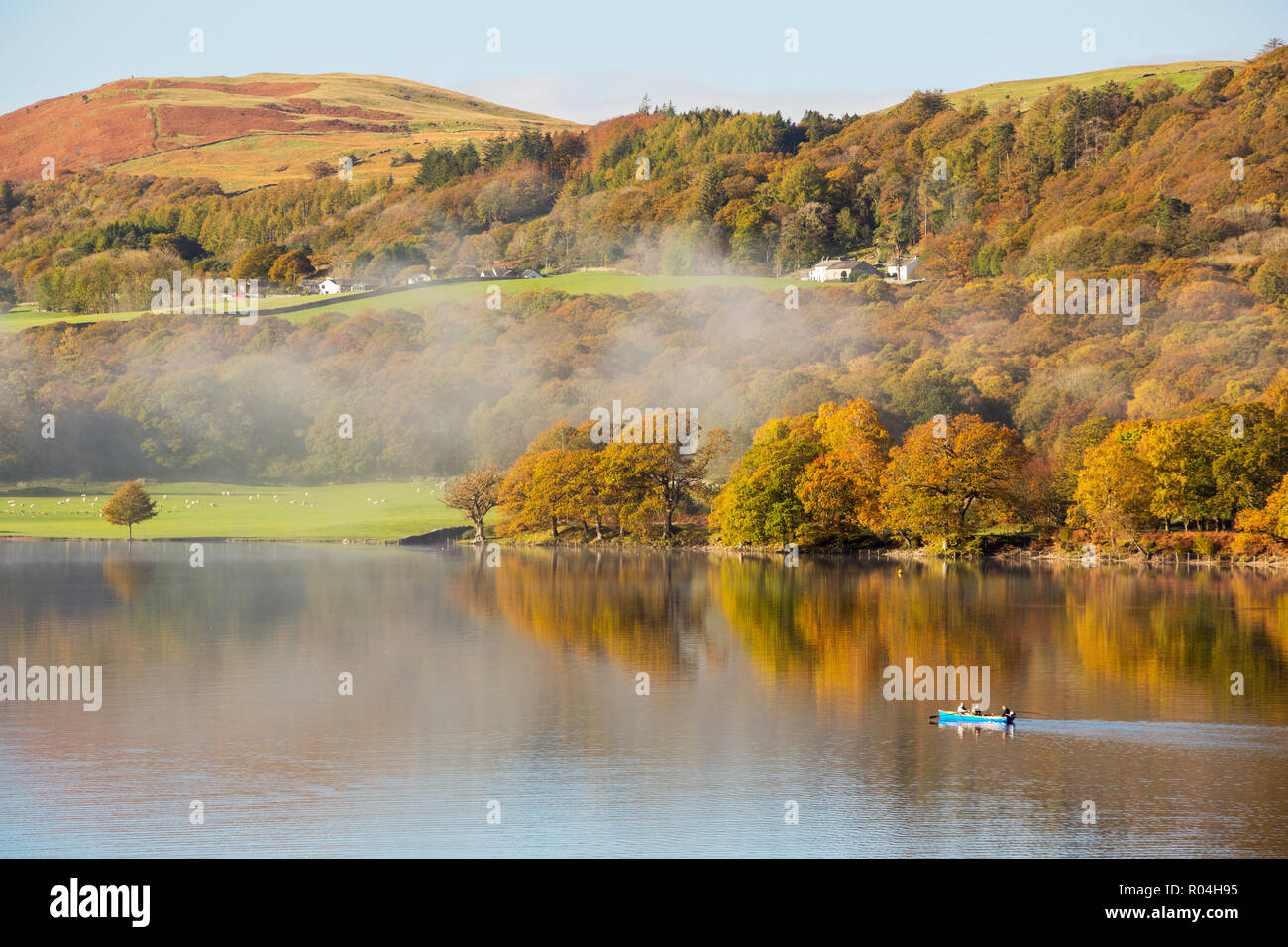 Coniston boat house hi-res stock photography and images - Alamy