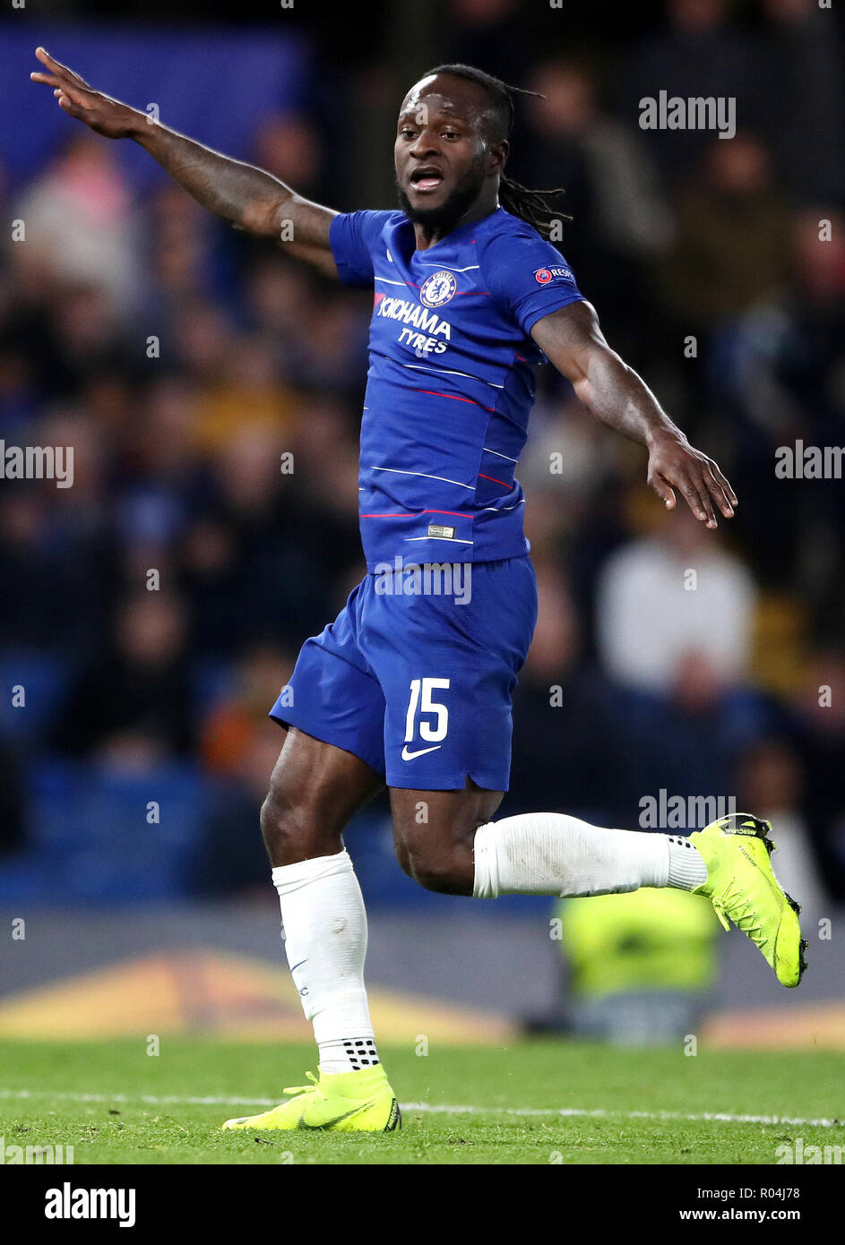 Chelsea's Victor Moses Stock Photo - Alamy