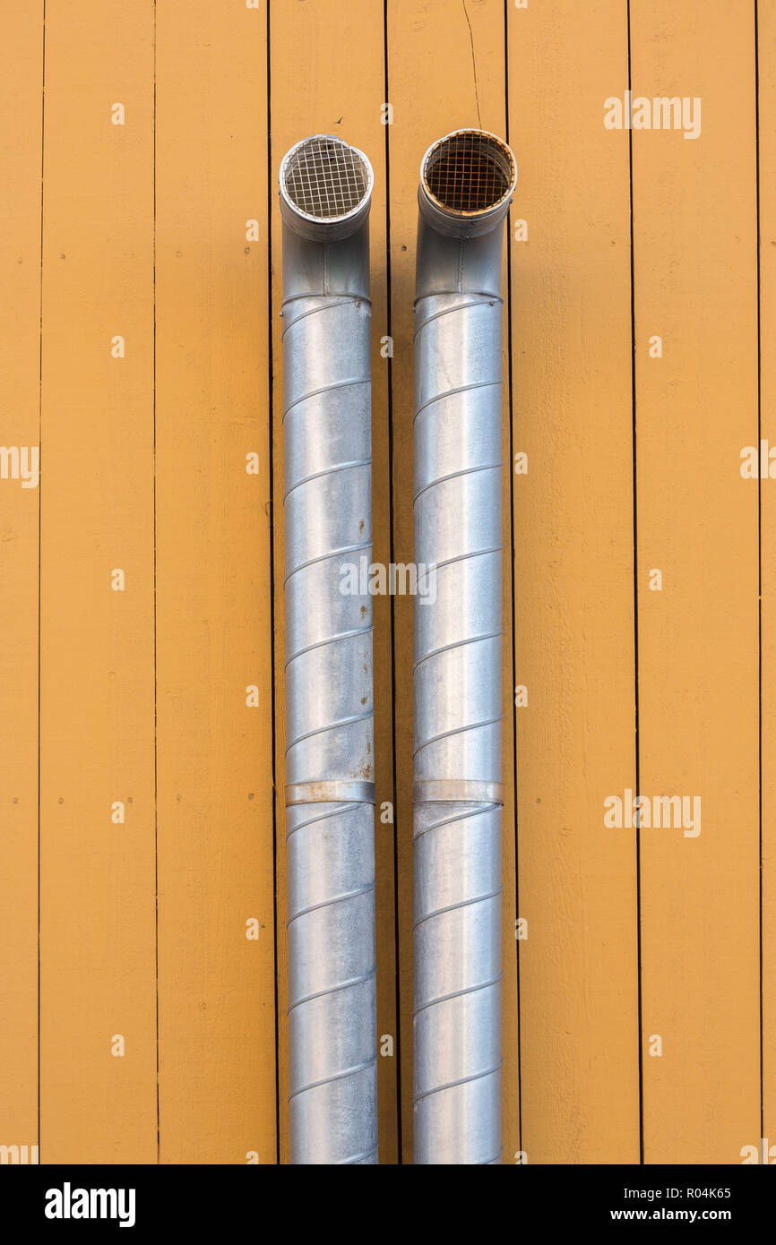 Air conditioning pipes hi-res stock photography and images - Alamy