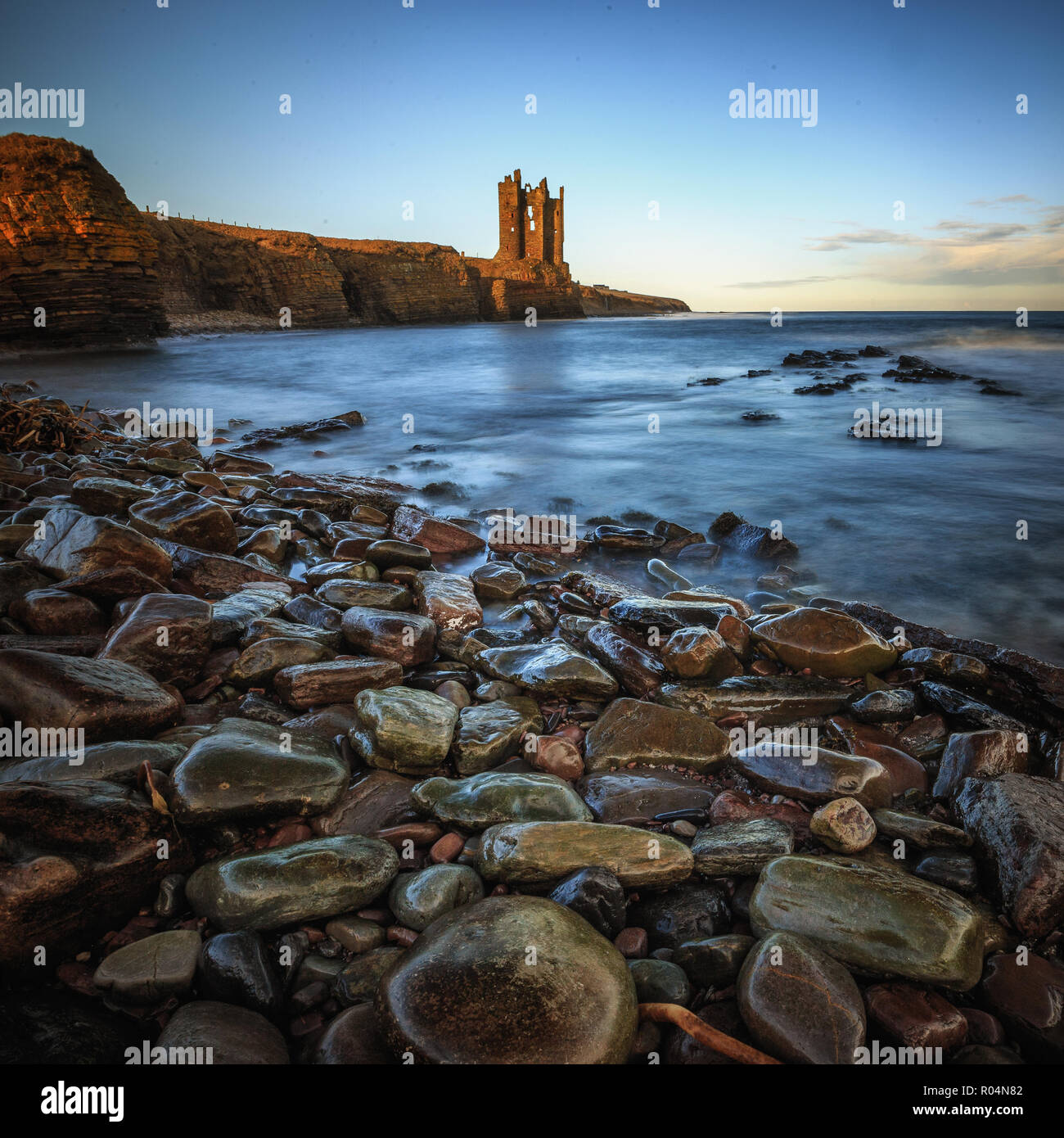 Old Keiss Castle ruins by the coast of North Sea, nerthern parts of ...