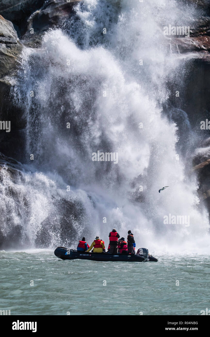 Alaska zodiac tour hi-res stock photography and images - Alamy