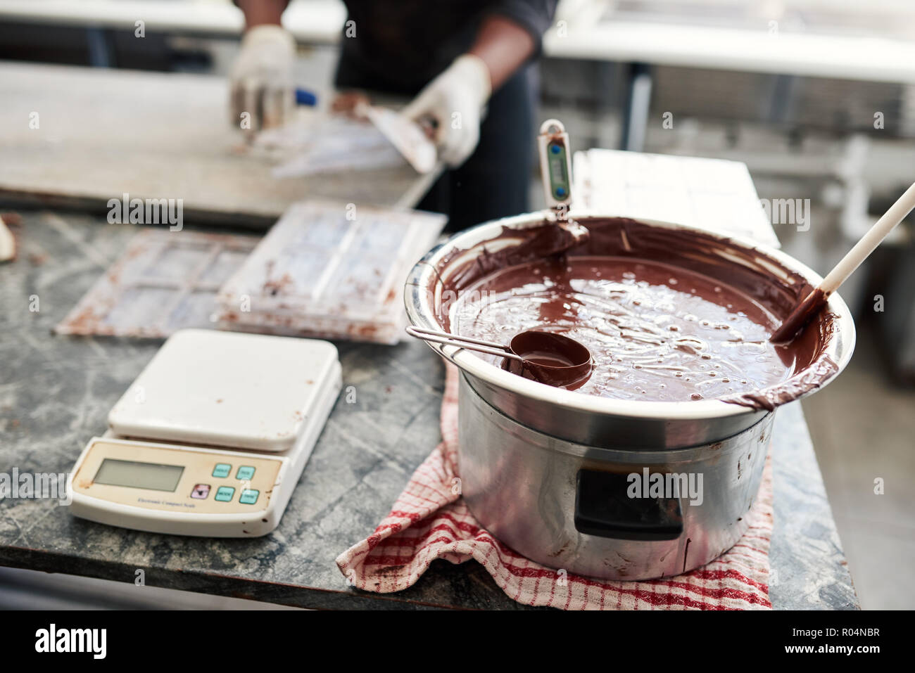 Artisanal chocolate being melted in a bain marie Stock Photo - Alamy