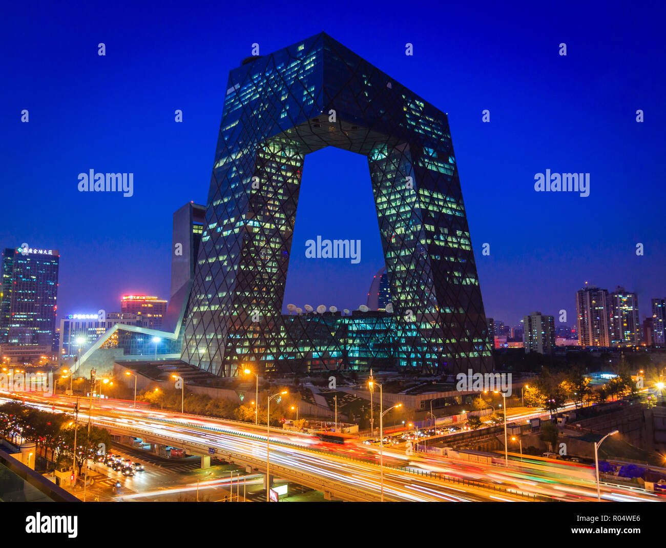 Beijing skyline night hi-res stock photography and images - Alamy