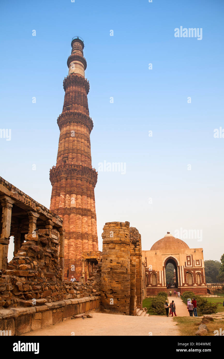 Qutub Minar, UNESCO World Heritage Site, Delhi, India, Asia Stock Photo ...