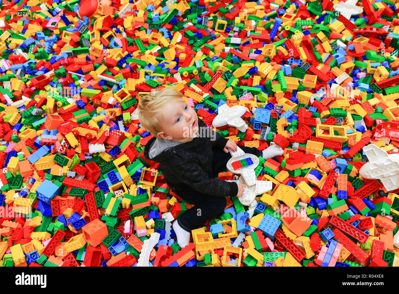 Boy playing lego bricks hi-res stock photography and images - Alamy