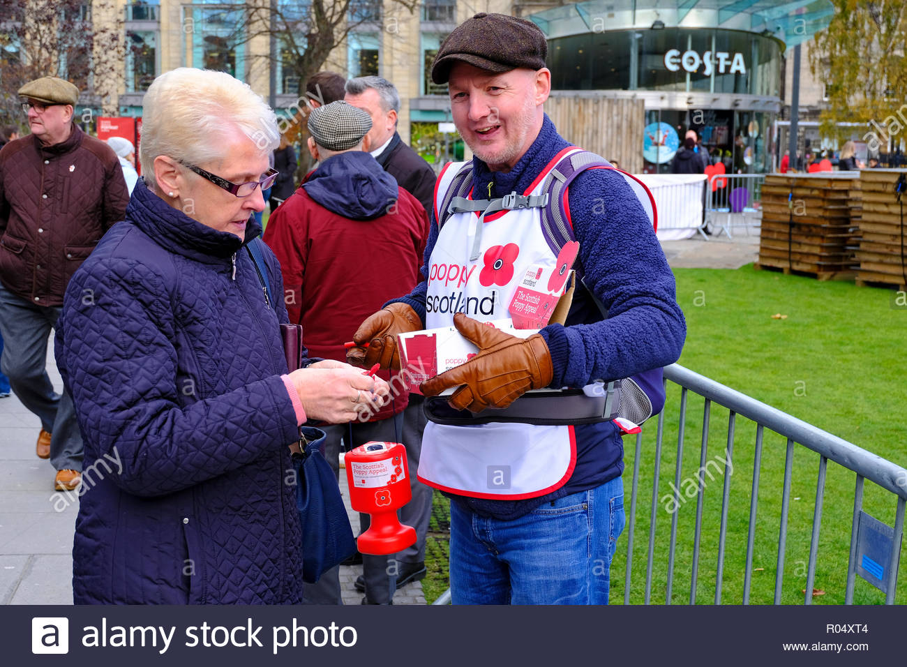 Poppy seller scotland hi-res stock photography and images - Alamy