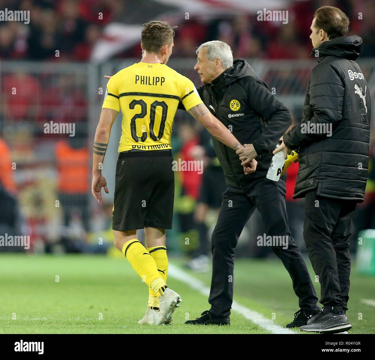 Dortmund, Deutschland. 31st Oct, 2018. firo: 31.10.2018, football, DFB Pokal, season 2018/2019 ...
