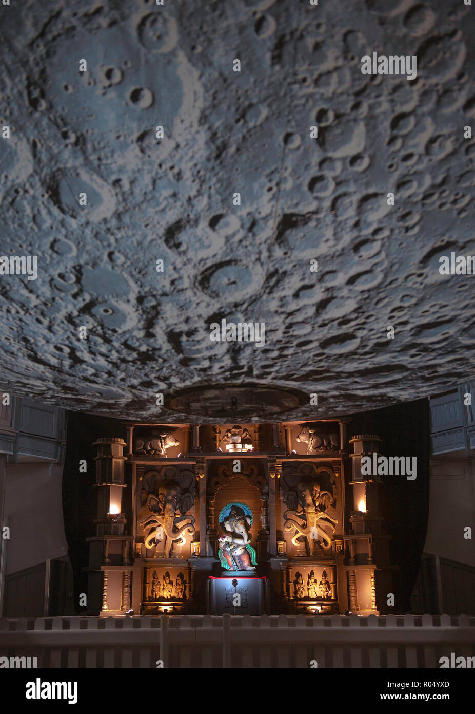 Leicester, UK. 1 November 2018. Museum of the Moon Rangoli Diwali ...