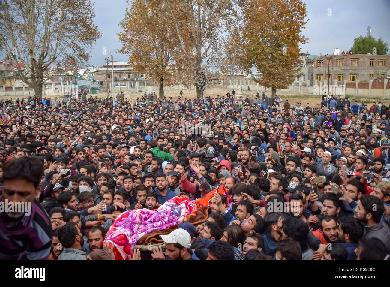 (EDITORS NOTE: Image depicts death.).Kashmiri Muslims are seen carrying ...