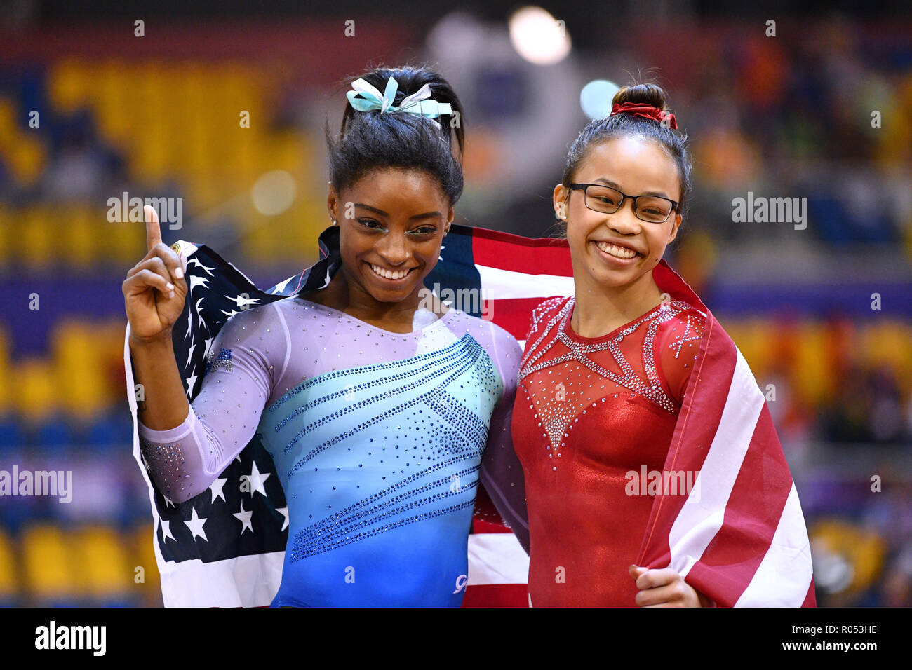 Doha, Qatar. 1st Nov, 2018. (L-R) Simone Biles, Morgan Hurd (USA ...