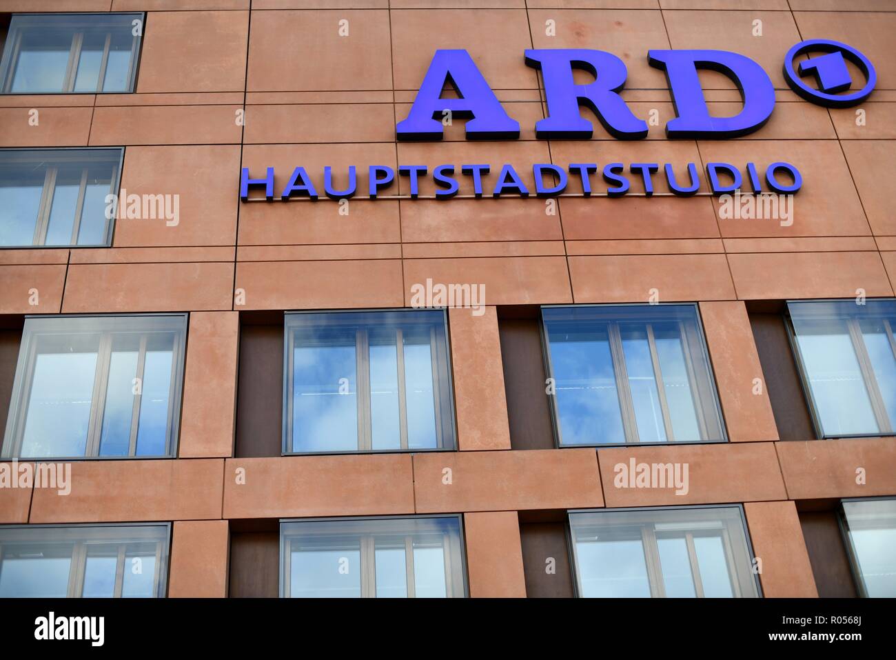 Studio germany hi-res stock photography and images - Alamy