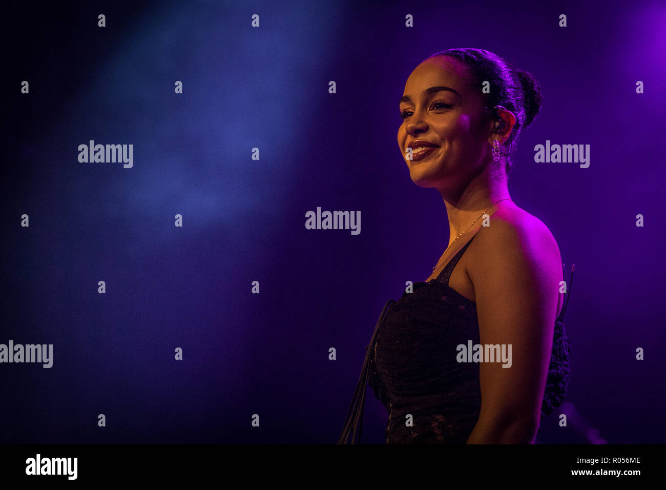 Jorja smith hi-res stock photography and images - Alamy