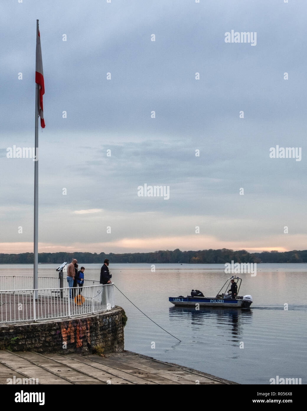 Scuba divers in tegel lake hi-res stock photography and images - Alamy