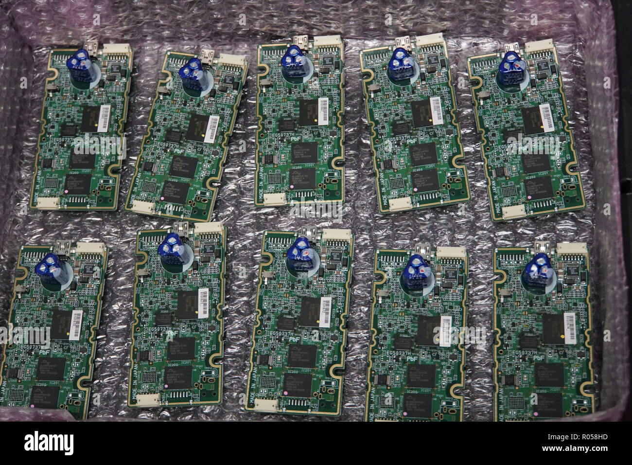 Japan electronics factory hi-res stock photography and images - Alamy