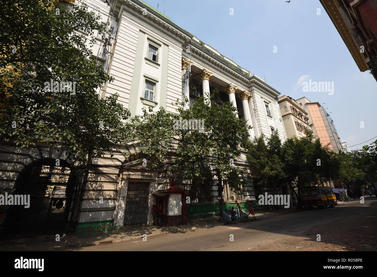 Turner Morrison Building, 6 Lyons Range, Kolkata, India Stock Photo - Alamy