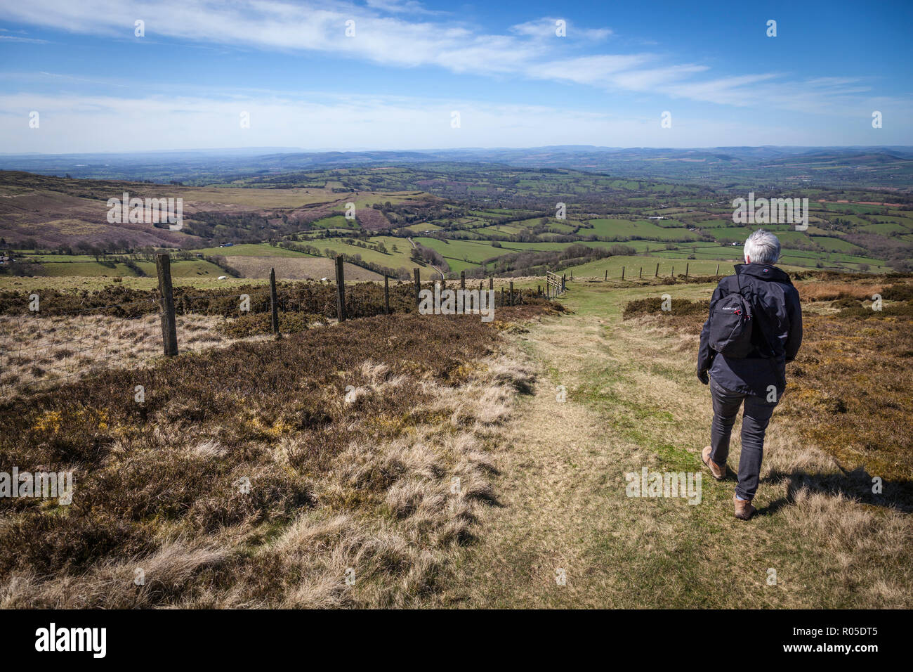 Brown clee hill shropshire hi-res stock photography and images - Alamy