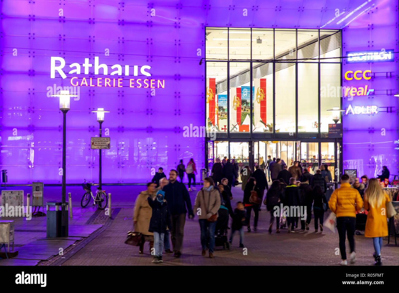 Shopping center Rathaus Galerie in Essen, city center, illuminated ...