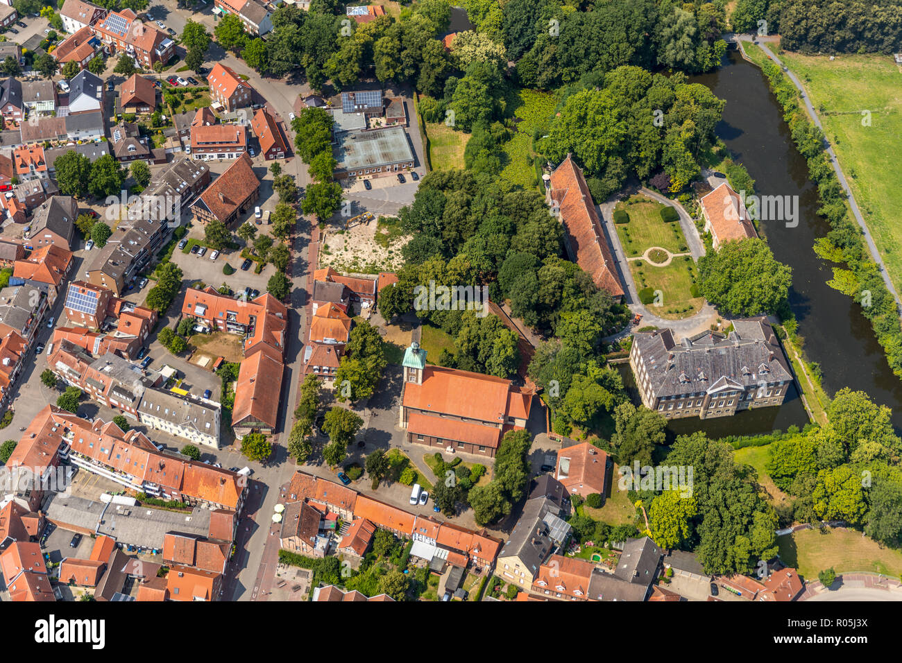 Aerial view, Castle Steinfurt house, moated castle, mill road, Werse ...