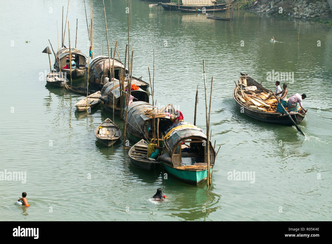 Bangladesh village life hi-res stock photography and images - Alamy