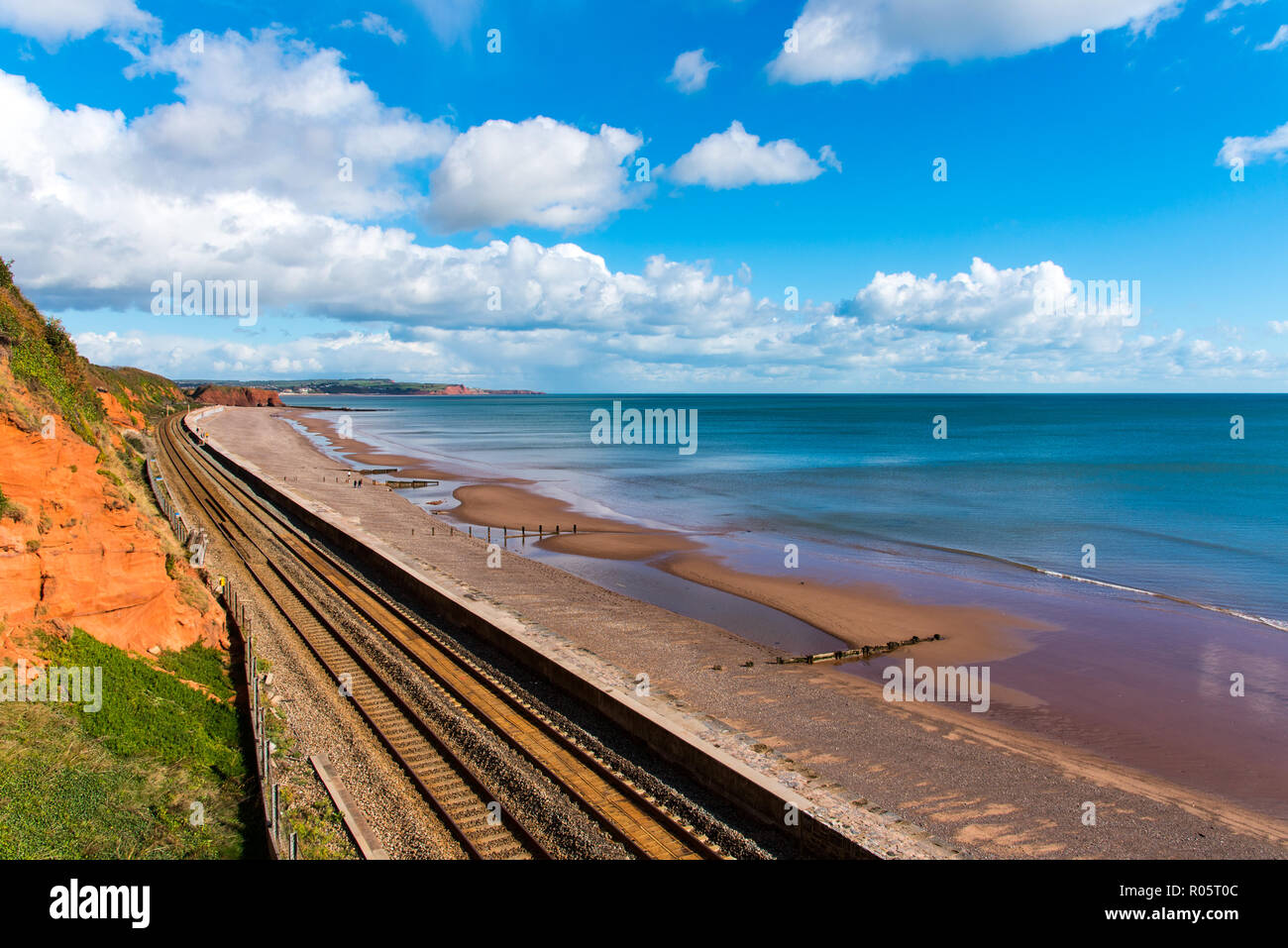 Devon coast railway hi-res stock photography and images - Alamy