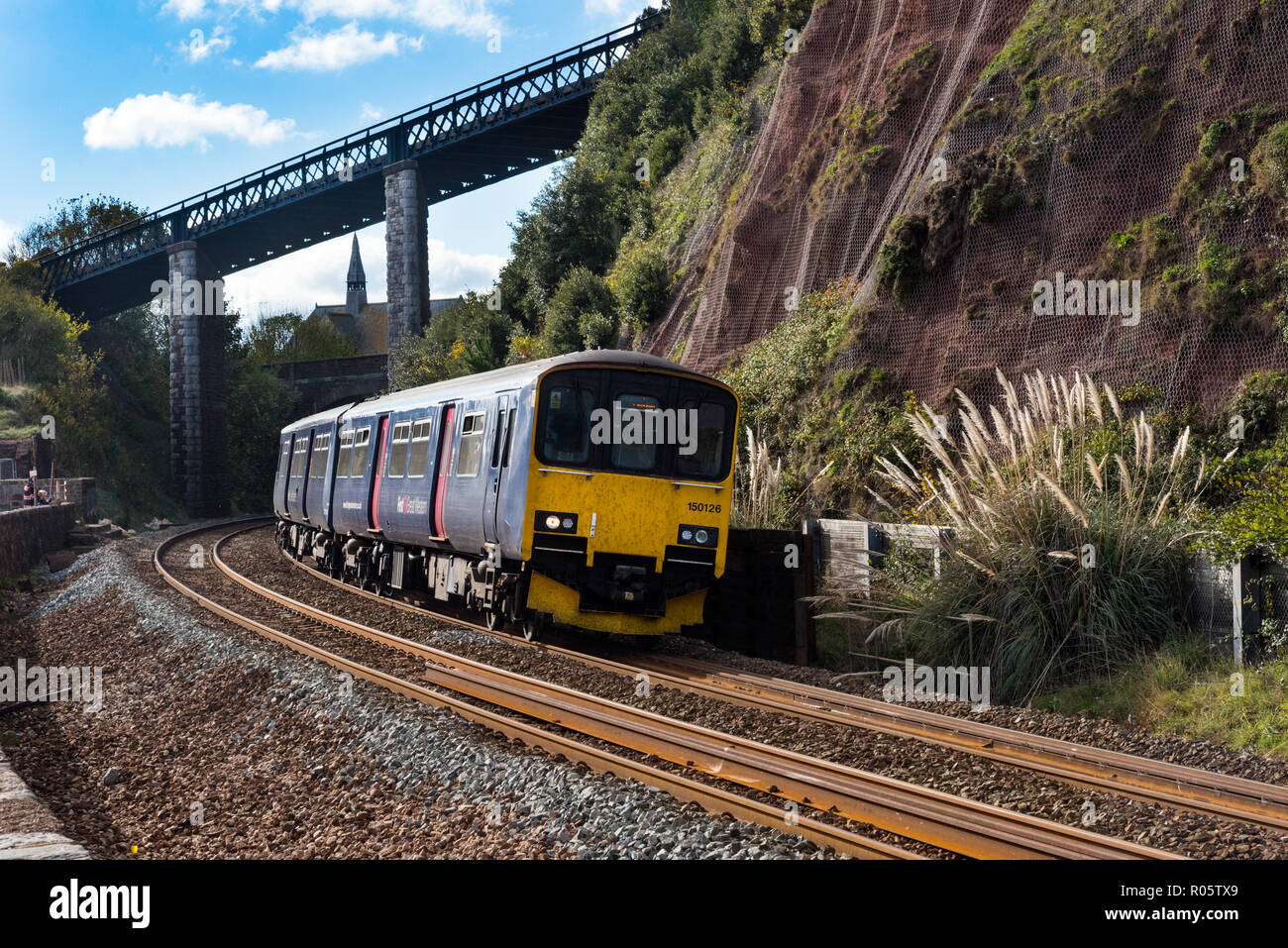 Gwr british rail class 150 hi-res stock photography and images - Alamy