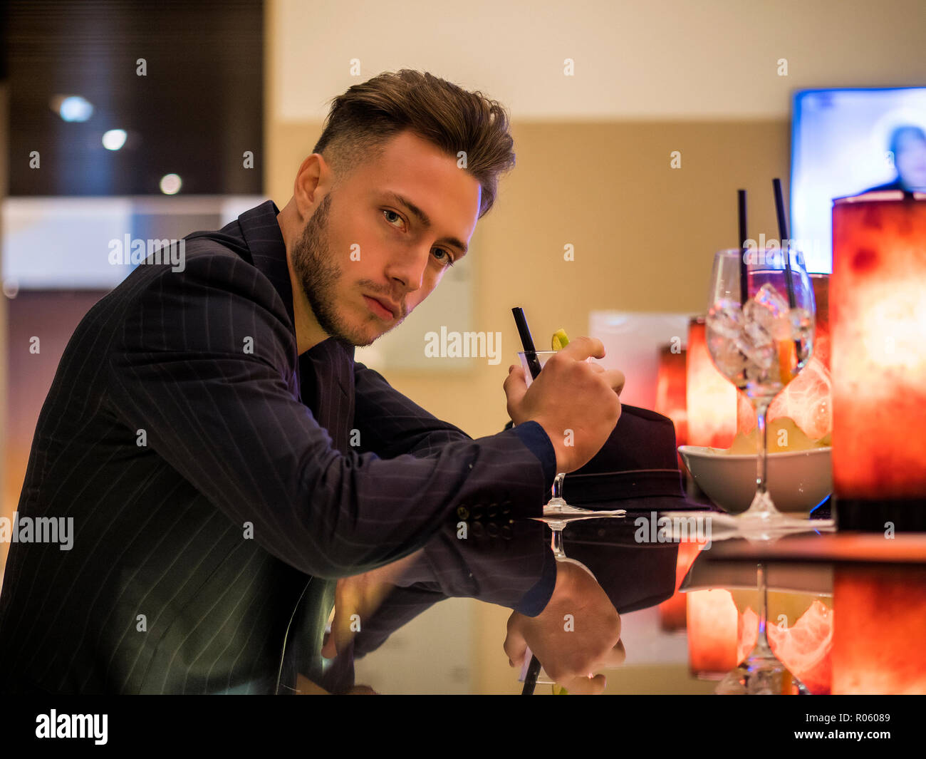 Young adult cocktail suit hi-res stock photography and images - Alamy