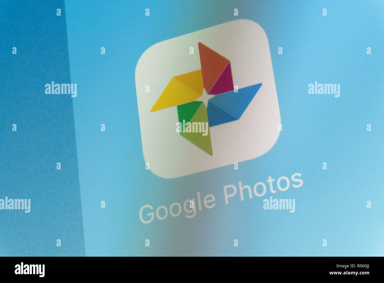 Google photos interface hi-res stock photography and images - Alamy