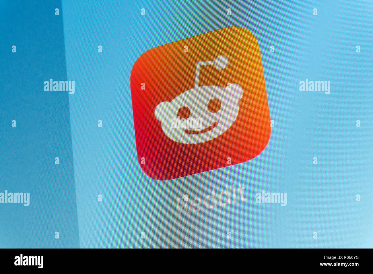 Reddit logo icon on hi-res stock photography and images - Alamy
