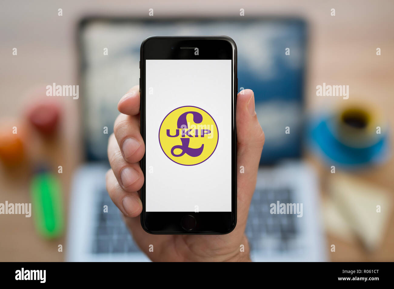 Ukip logo hi-res stock photography and images - Alamy